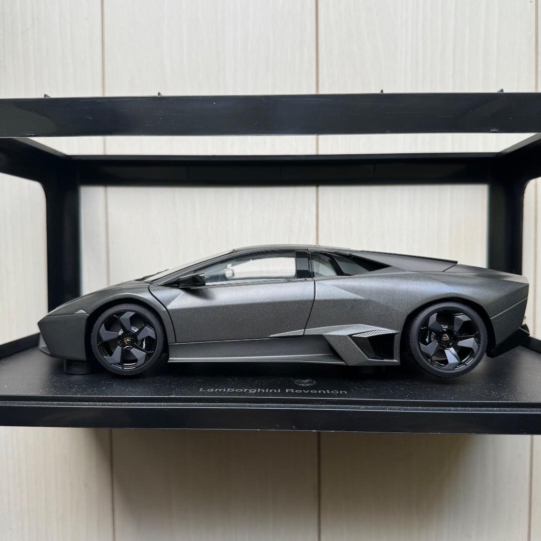 AUTOart 1/18 ランボルギーニ レヴェントン Reventon