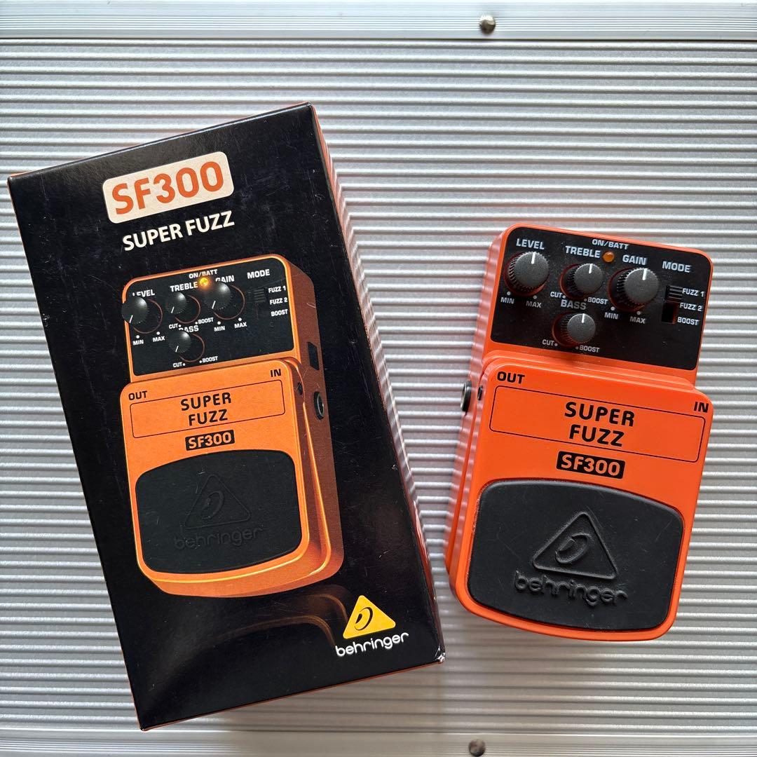 ギター Behringer SUPER FUZZ SF300