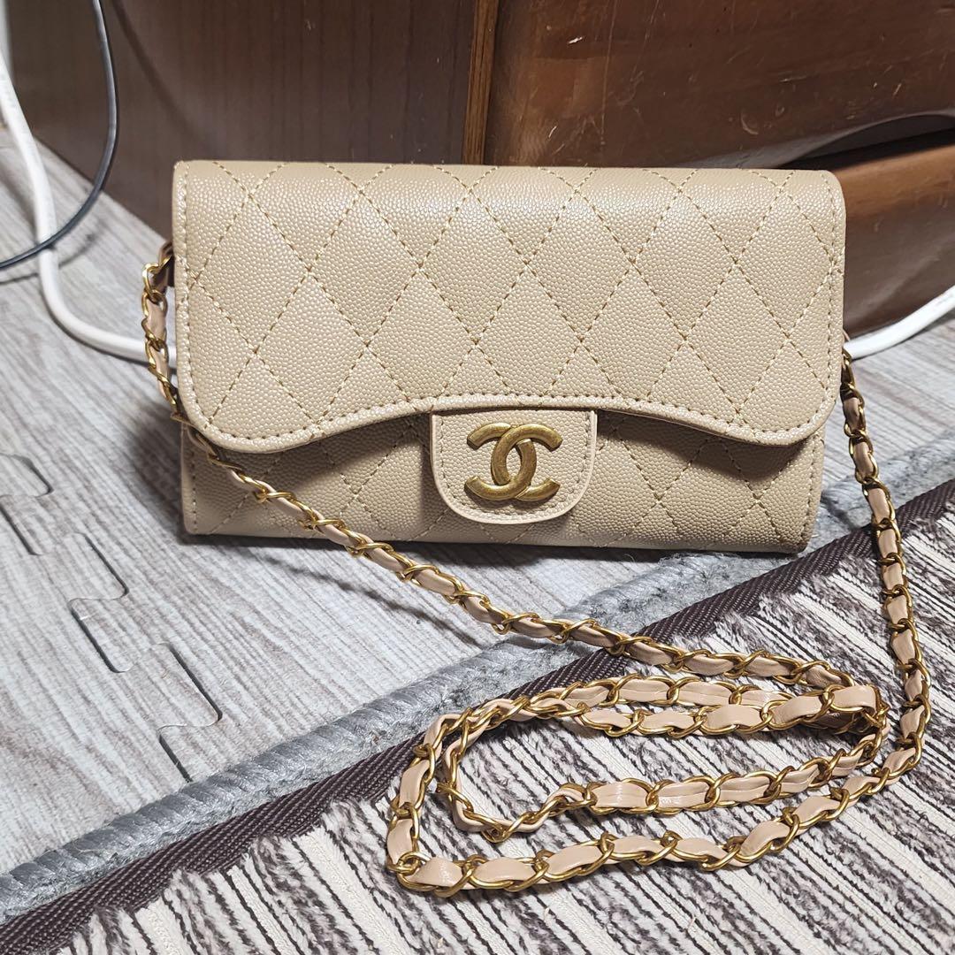 CHANEL　チェーンウォレット　キルティング　ノベルティ