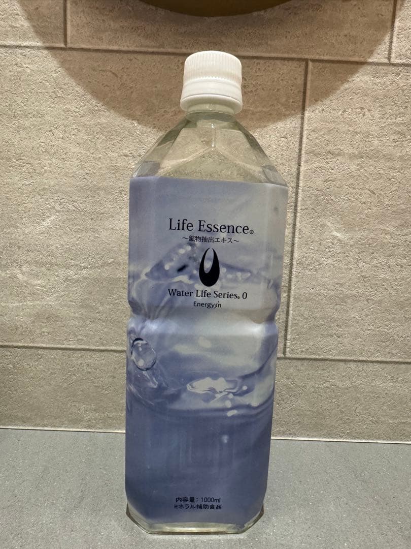 Life Essence ミネラルウォーター1000ml ポタポタ