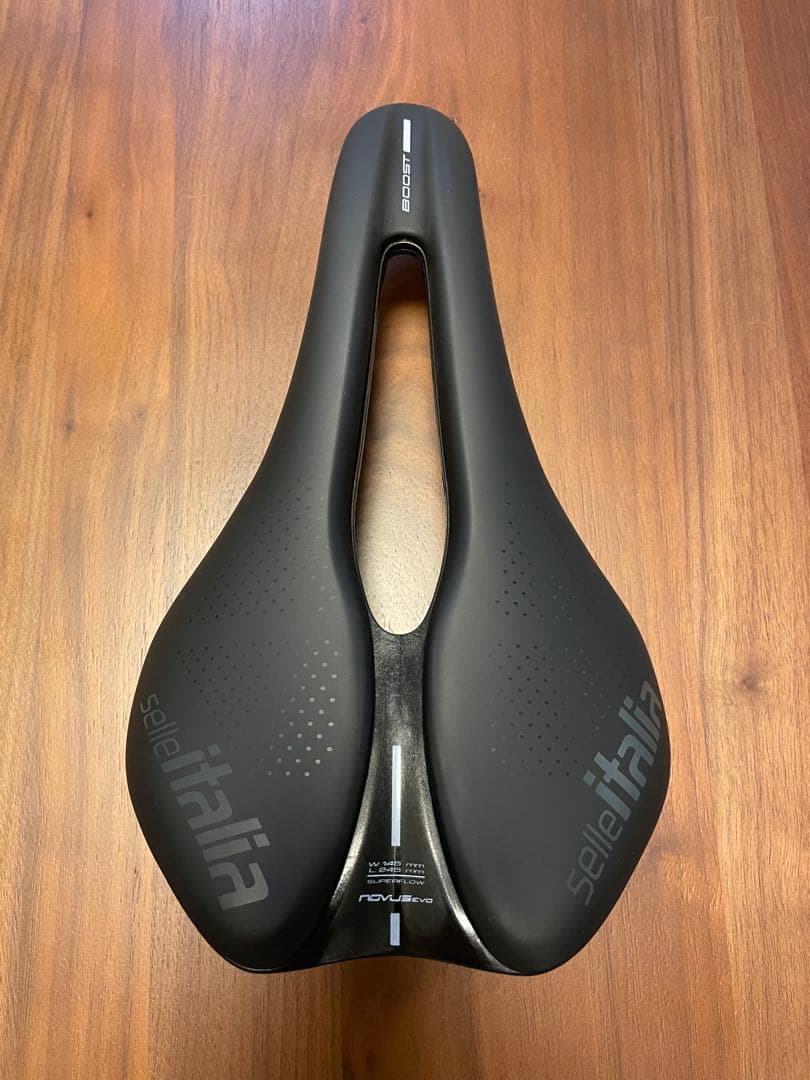 パーツ Selle ITALIA NOVUS BOOST EVO 145mm