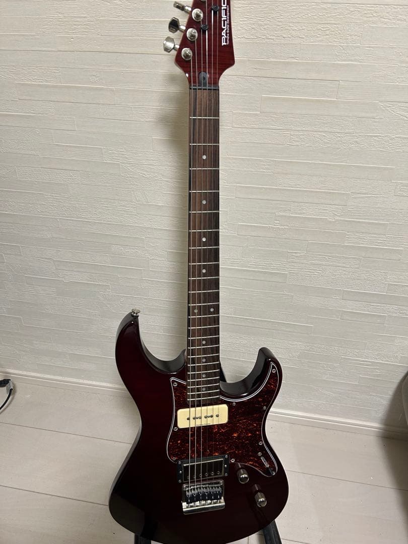 ギター Pacifica611HFM