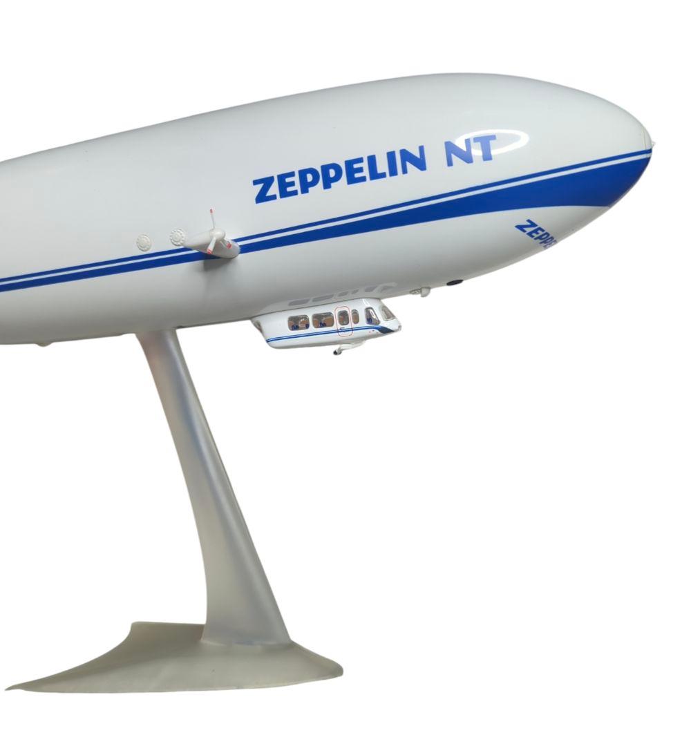 Zeppelin NT 07 飛行船 模型 モデルルーム 展示品