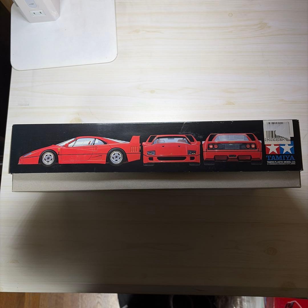 Tamiya Ferrari F40 1/24 プラモデルキット