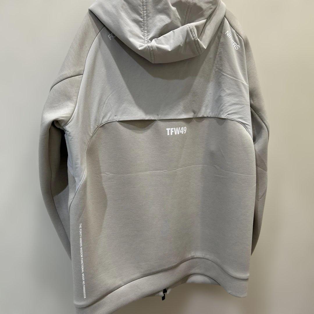 新品❤️TFW49 グレー フルジップフーディ L