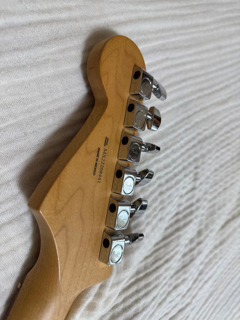 【早い者勝ち】Fender Mexico player ストラト Plustop