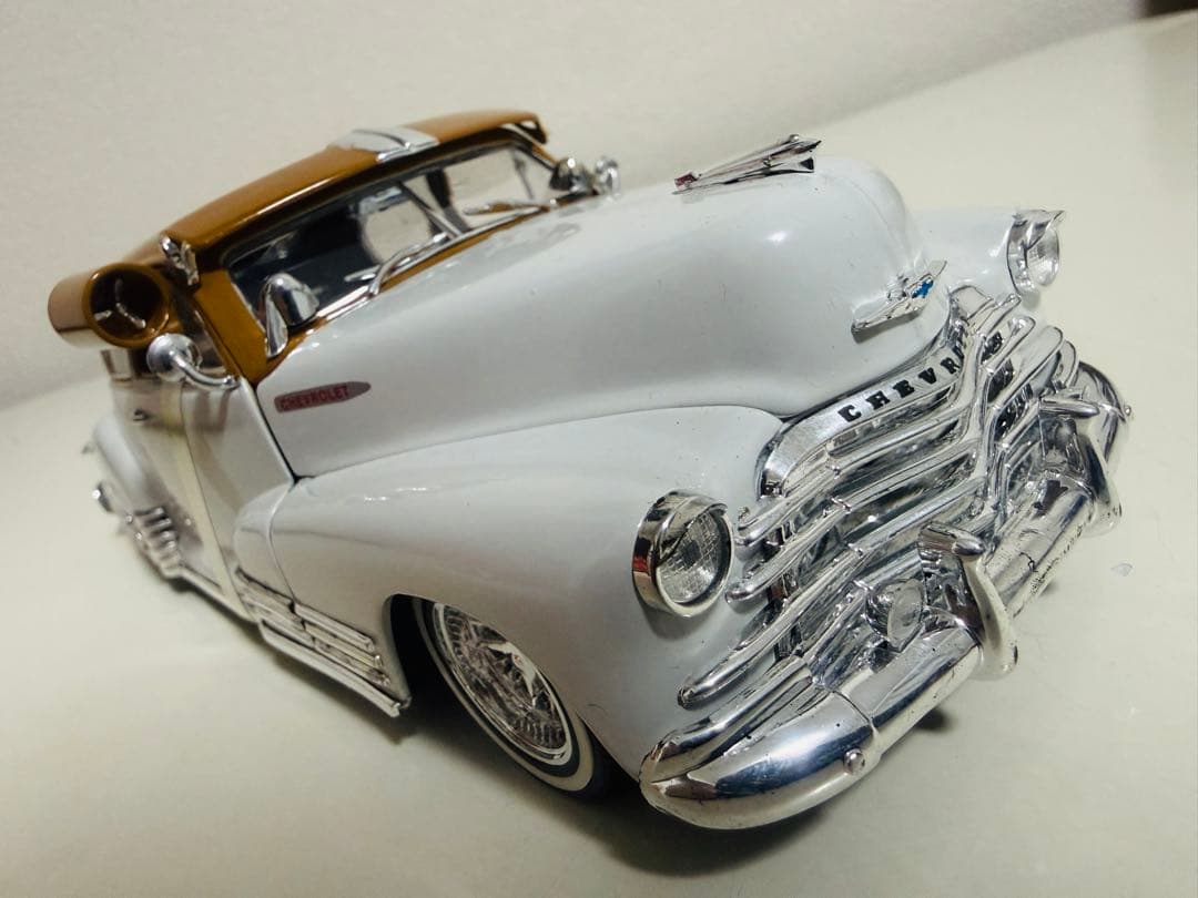 Jada/'47 Chevyシボレー FleetLineフリート 1/24
