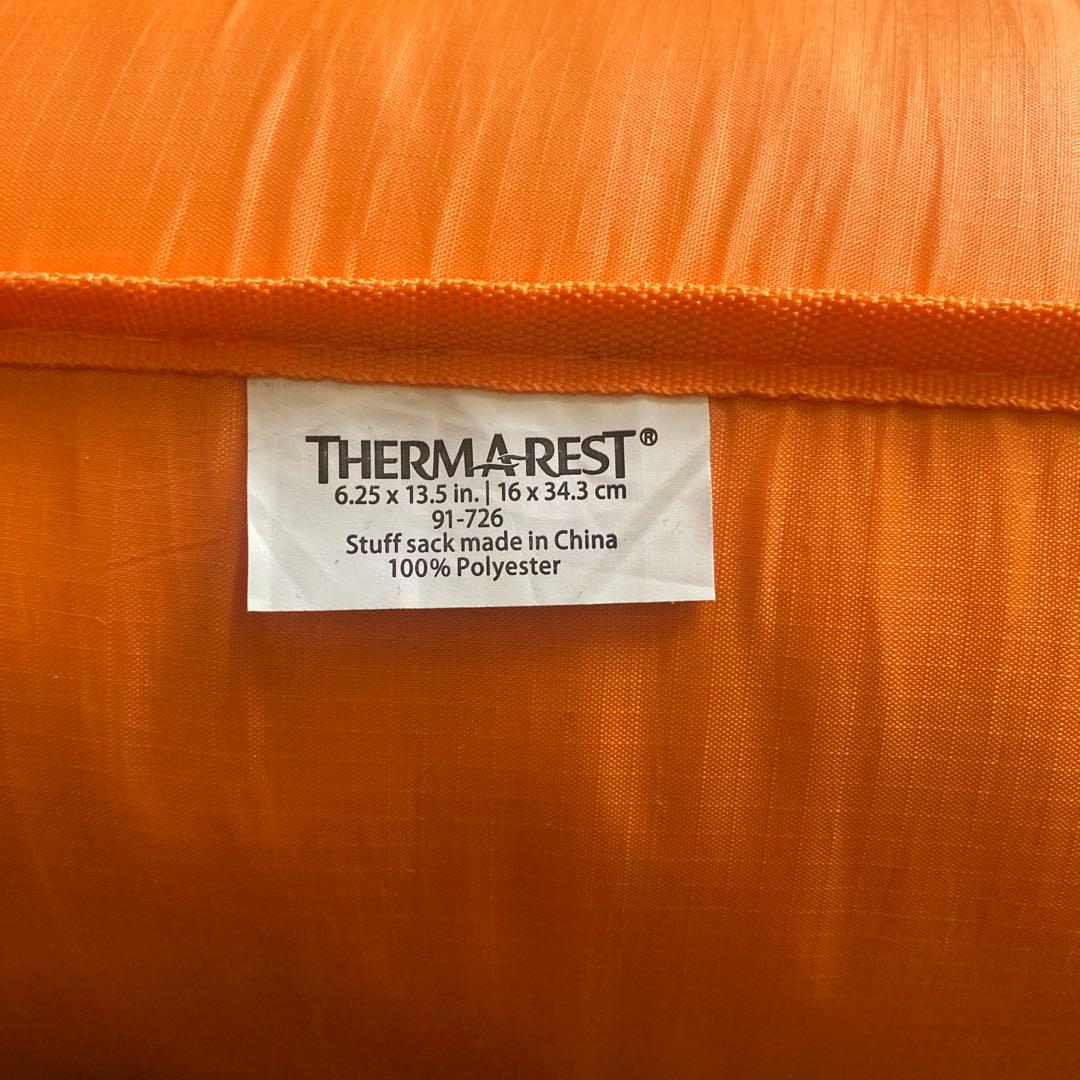 ナンガ オーロラライト 450DX 、THERMAREST スリーピングマット