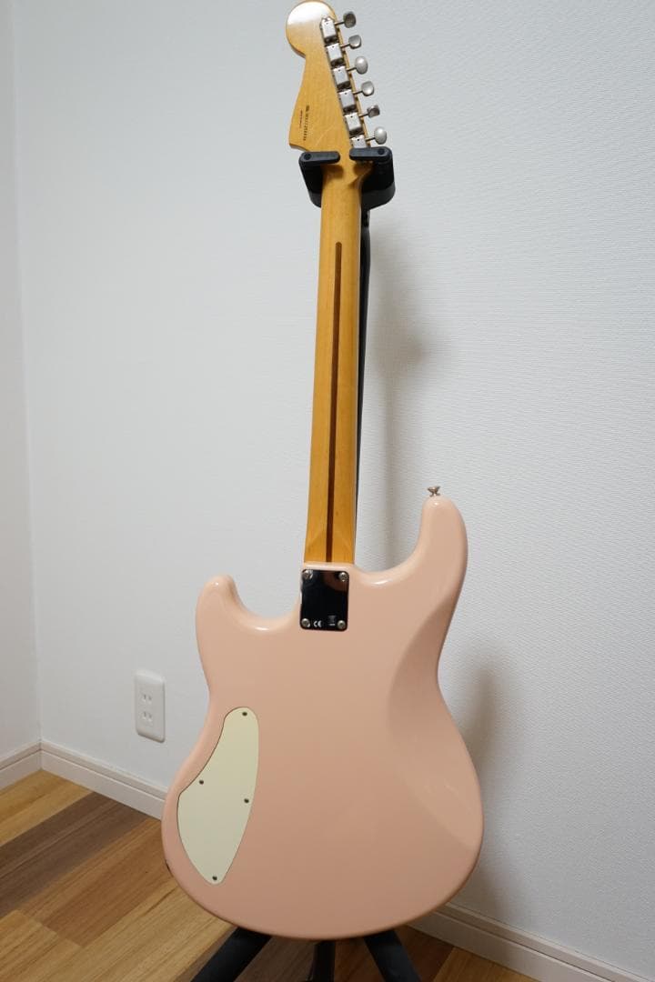 ギター Fender Pawn Shop Offset Special Pink