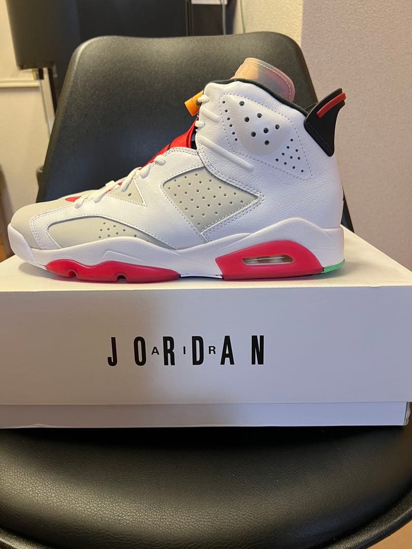 NIKE AIR JORDAN 6 RETRO HARE15日まで値下げ