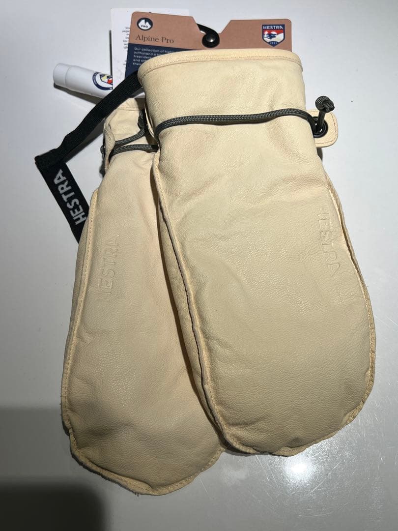HESTRA Wakayama Mitt 8 新品(レザーバーム付き)
