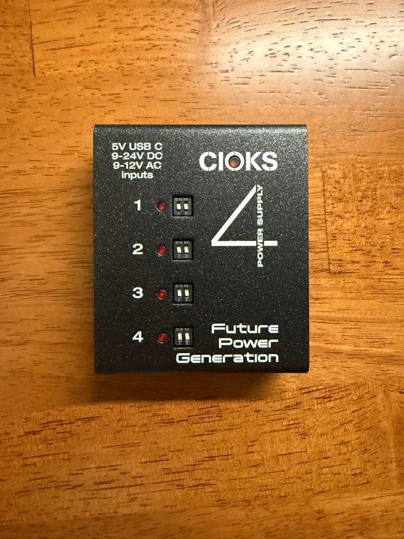 CIOKS 4 エフェクトペダル用電源供給装置