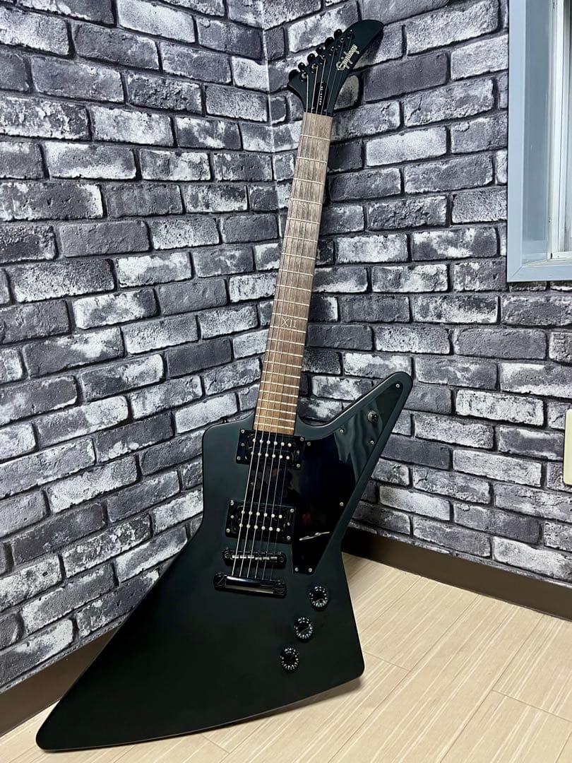 ギター Epiphone Explorer Gothic 1958