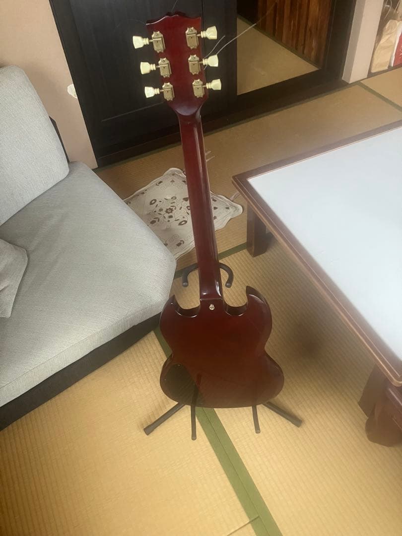 M*g様 Fernandes エレキギター　品番不明