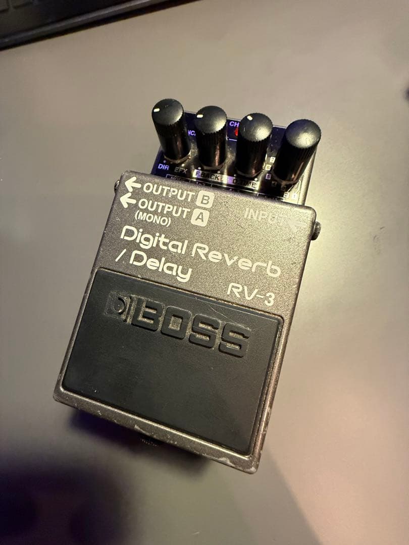 ギター BOSS RV-3 Digital Reverb / Delay