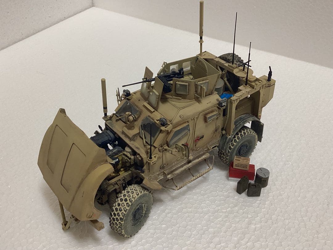 ライフィールド1/35 オシュコシュM-ATV