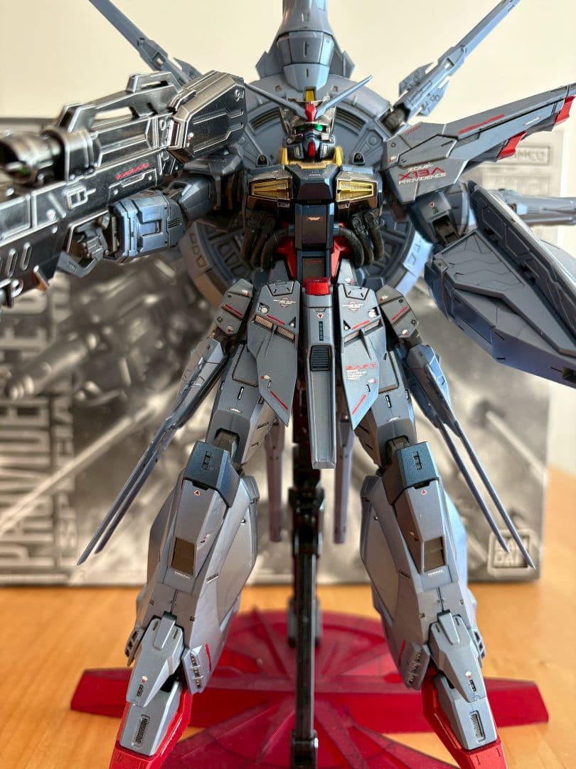 【完成品】ＭＧ 1/100 プロヴィデンスガンダム [スペシャルコーティング]