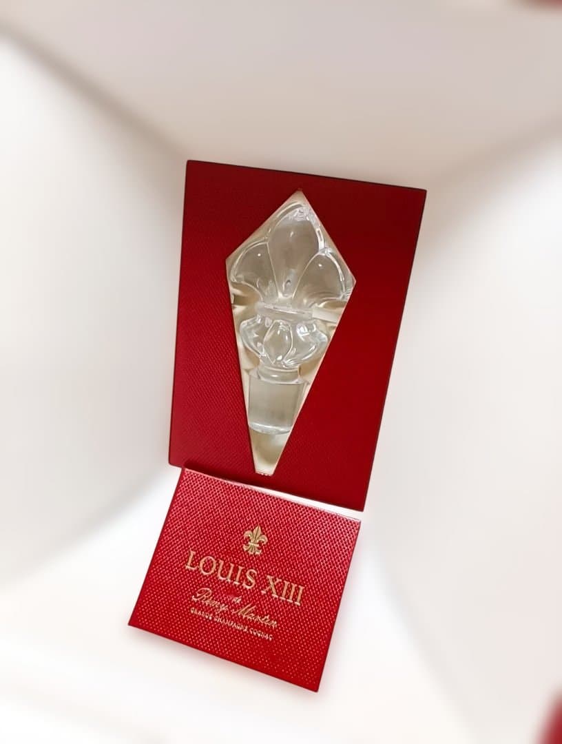 値下げ!!美品★ルイ13世LOUIS XIII★バカラ★空瓶空き瓶　外箱