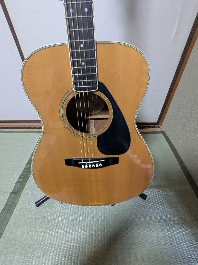 YAMAHA FS330A アコースティックギター　付属品多数あり