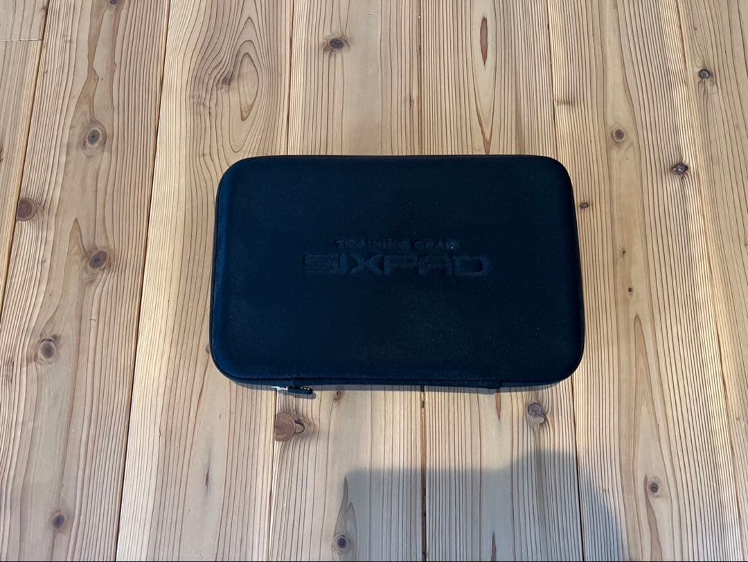 SIXPAD シックスパッド コアベルトMサイズ　ケース付き