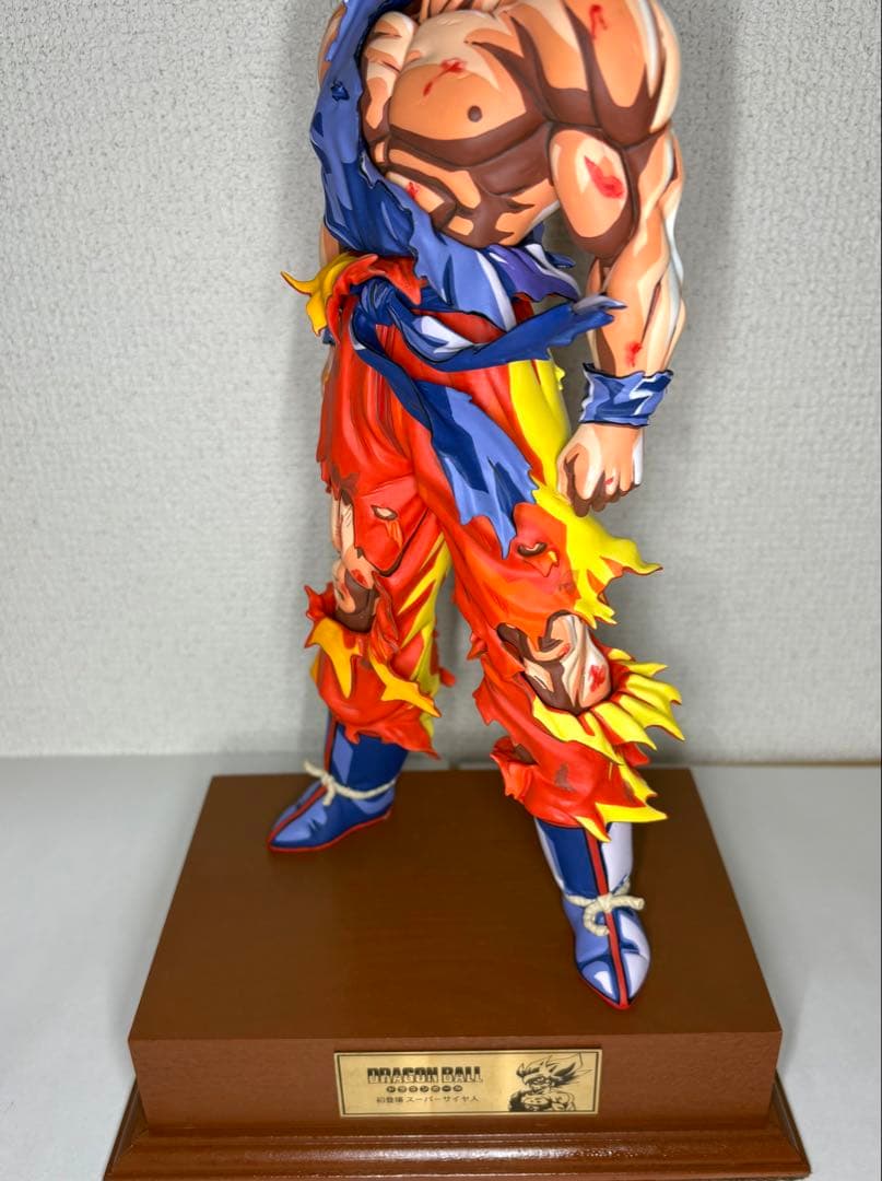 ドラゴンボールZ 伝説の超サイヤ人 孫悟空 二次元リペイント フィギュアTV色