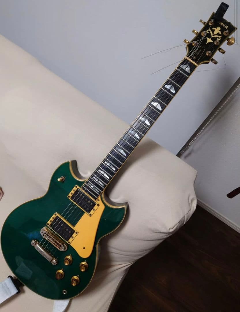 ギター YAMAHA SG-2000 green