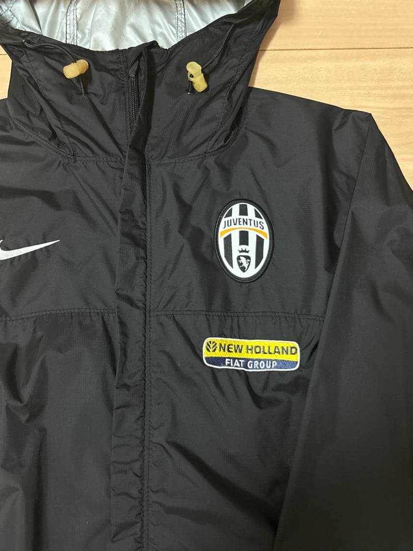 Nike Juventus ユベントス　ウィンドブレーカー