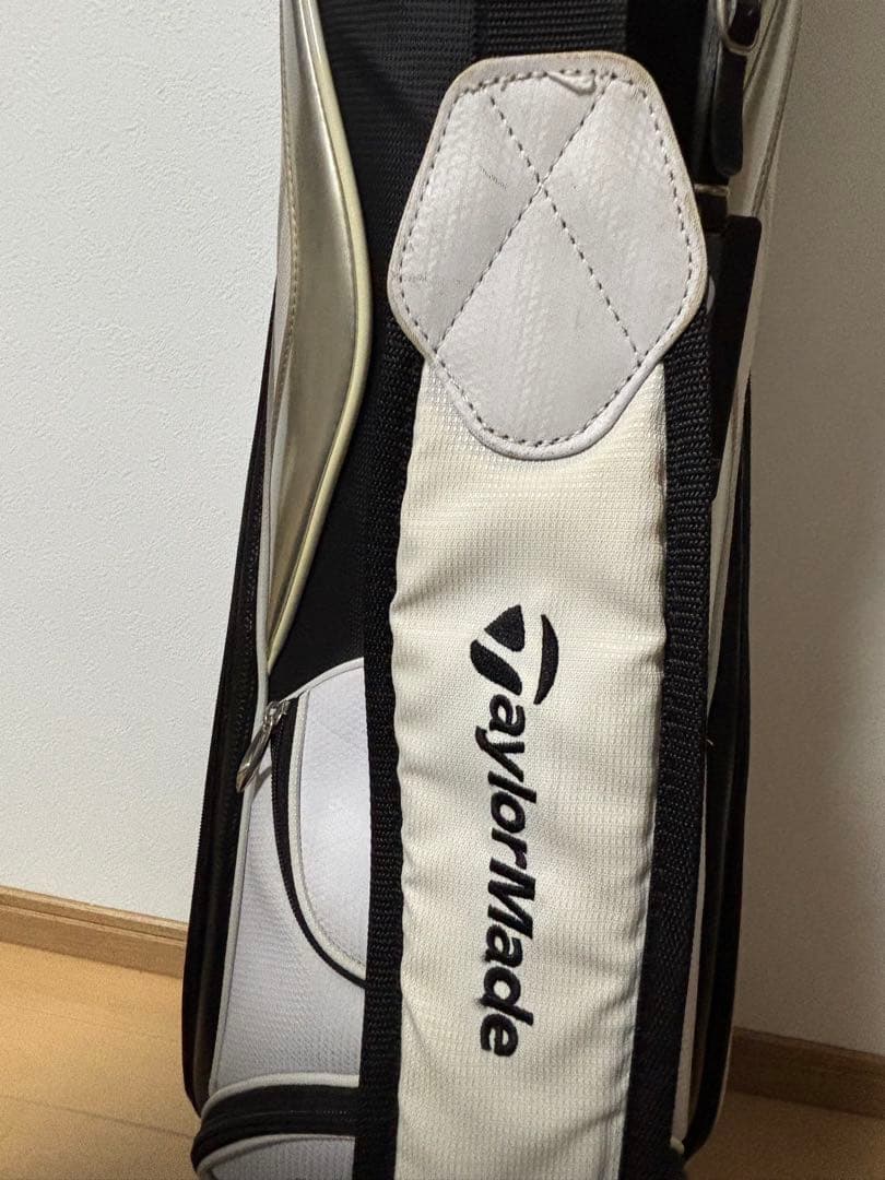 セール⭐️TaylorMade ゴルフバッグ・キャディバッグ