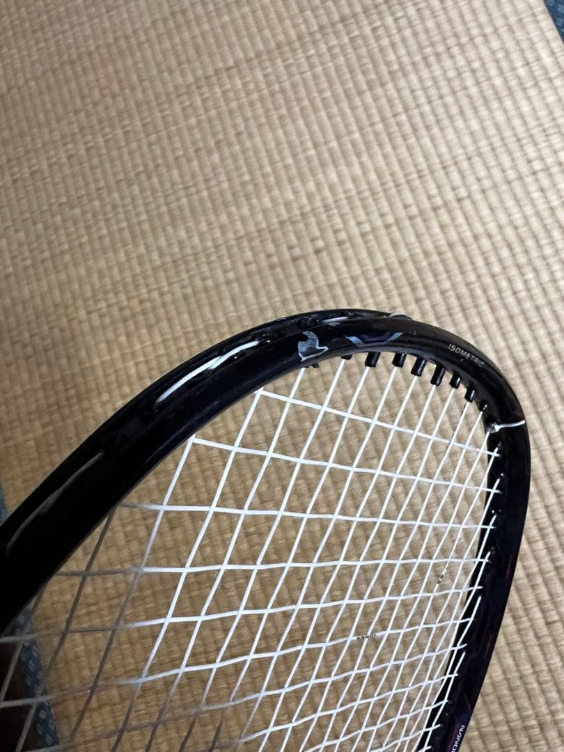 YONEX デュオラ8xp 3UG5 ラケット　※ヒビ有り