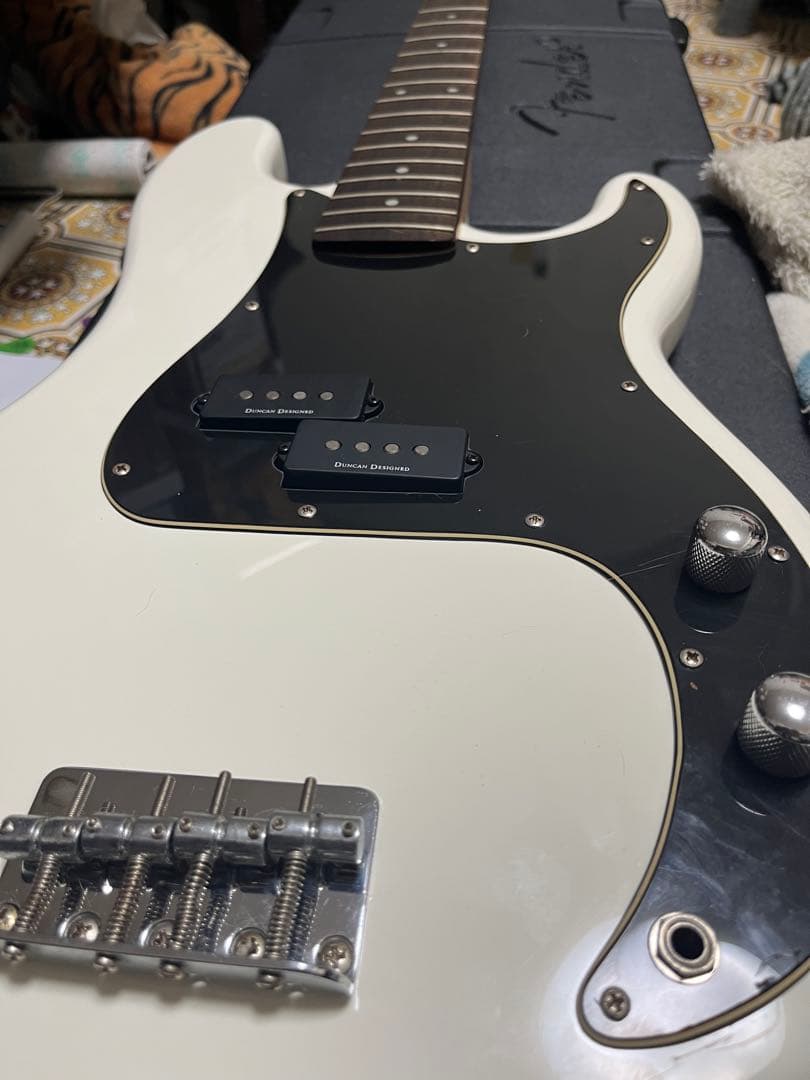 最終価格　Squire by fender affinity プレシジョンベース