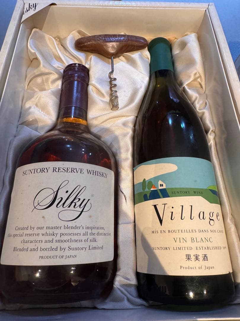 ウイスキー Suntory Whisky Silky & Village Vin Blanc