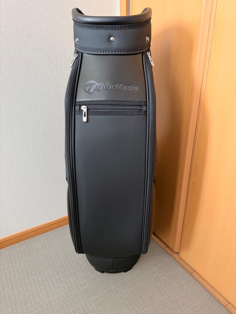 TaylorMade ブラック キャディバッグ