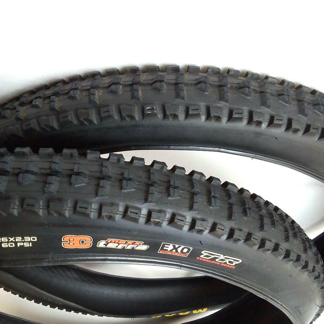 MAXXIS HIGH ROLLER Ⅱ 3C(トリプル) 26×2.30 2本