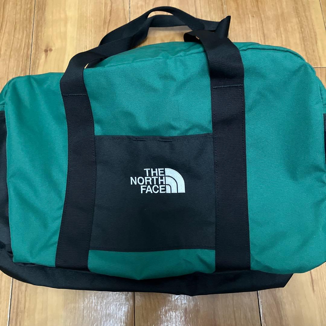 THE NORTH FACE ボストンバッグ グリーン