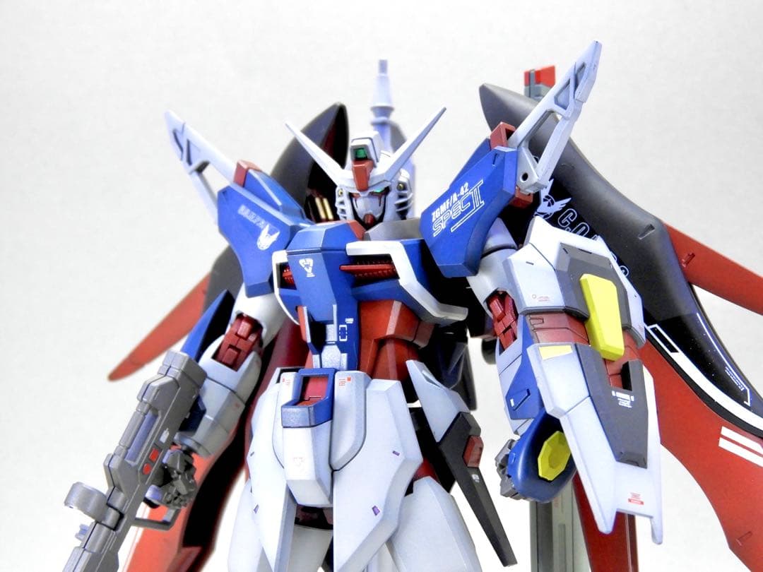 HG デスティニーガンダム SPEC Ⅱ 全塗装 / ガンプラ 完成品