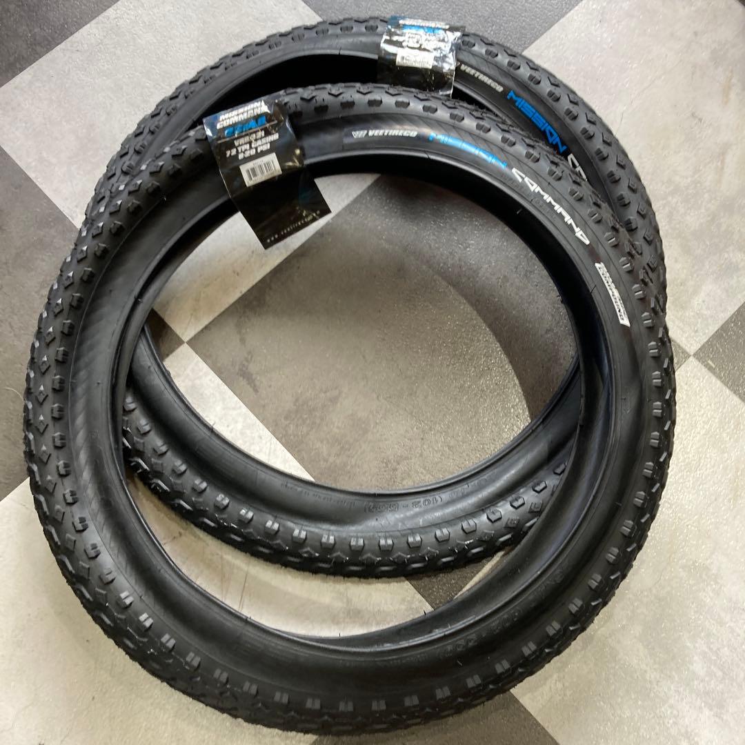 【新品VEE TIRE ミッションコマンド_26×4.0_2本セット_ブラック