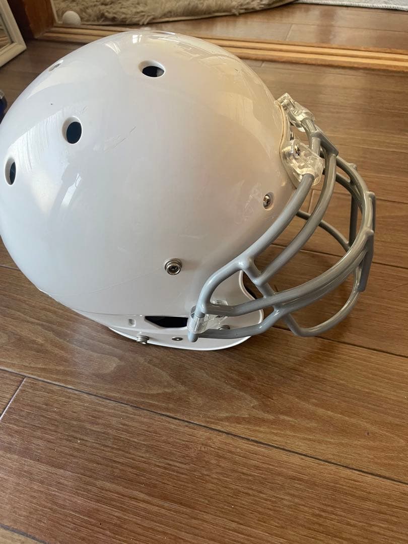 Schutt AirXP Mサイズアメリカンフットボール ヘルメット ホワイト