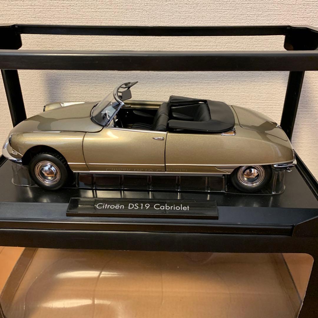 ミニカー norev Citroen DS19 Cabriolet 1/18