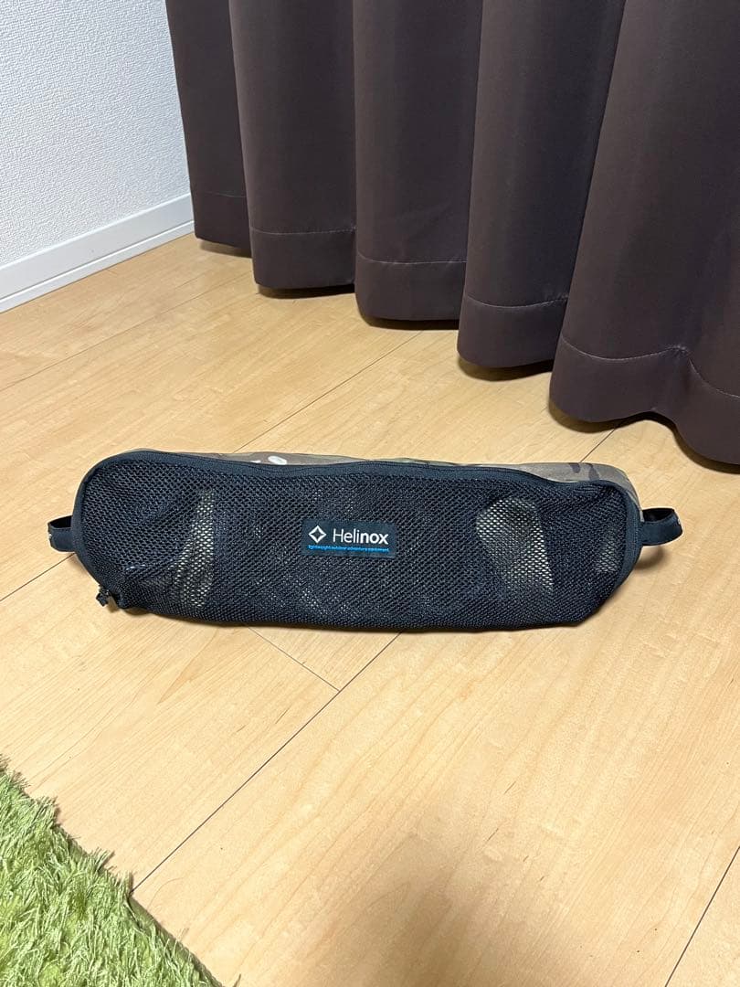 【廃番品】Helinox キャンプチェア　ボトルホルダーのおまけ付き