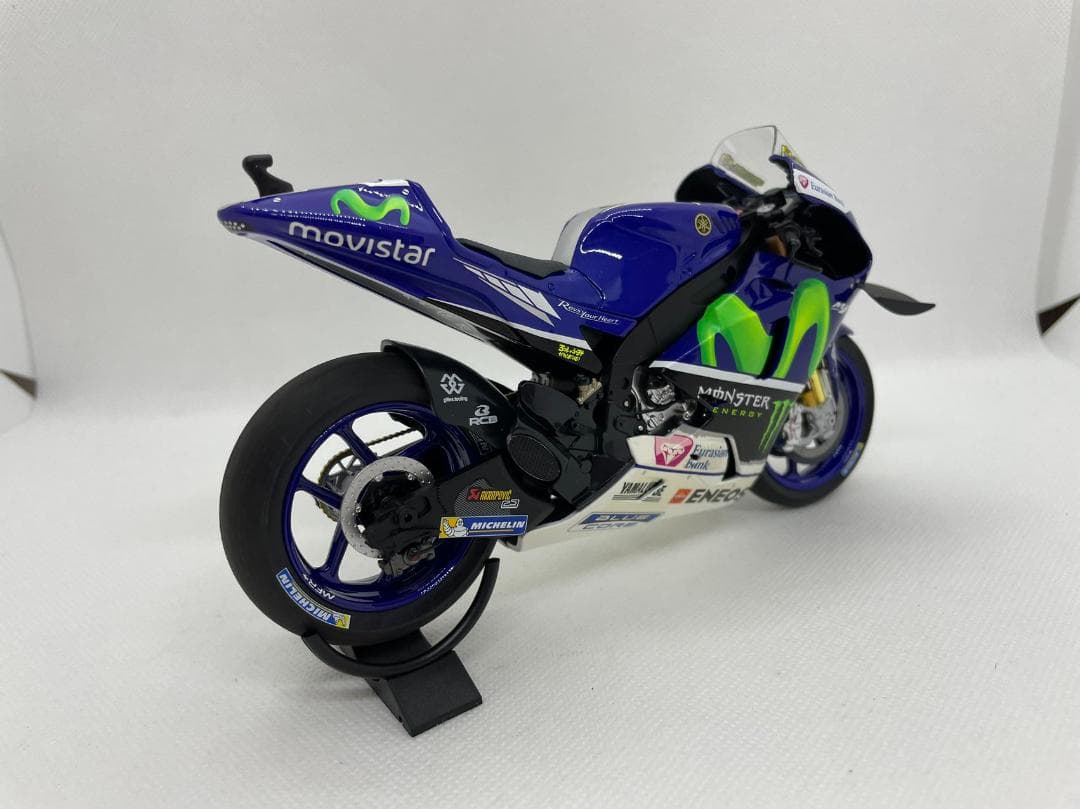 604-004 ミニチャンプス 1/12 ヤマハ YZR-M1 MotoGP