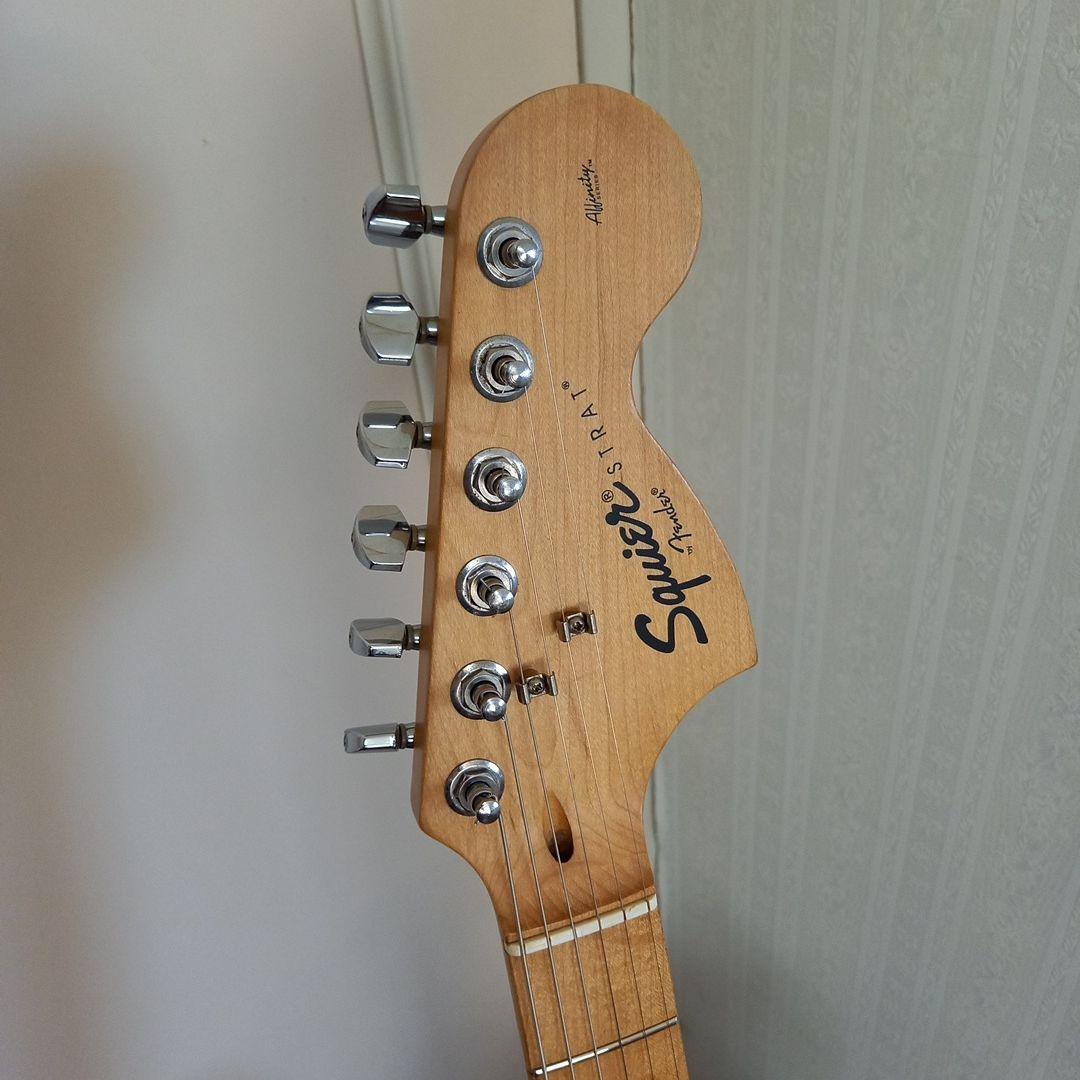 『訳あり』Squier by Fender Stratocaster