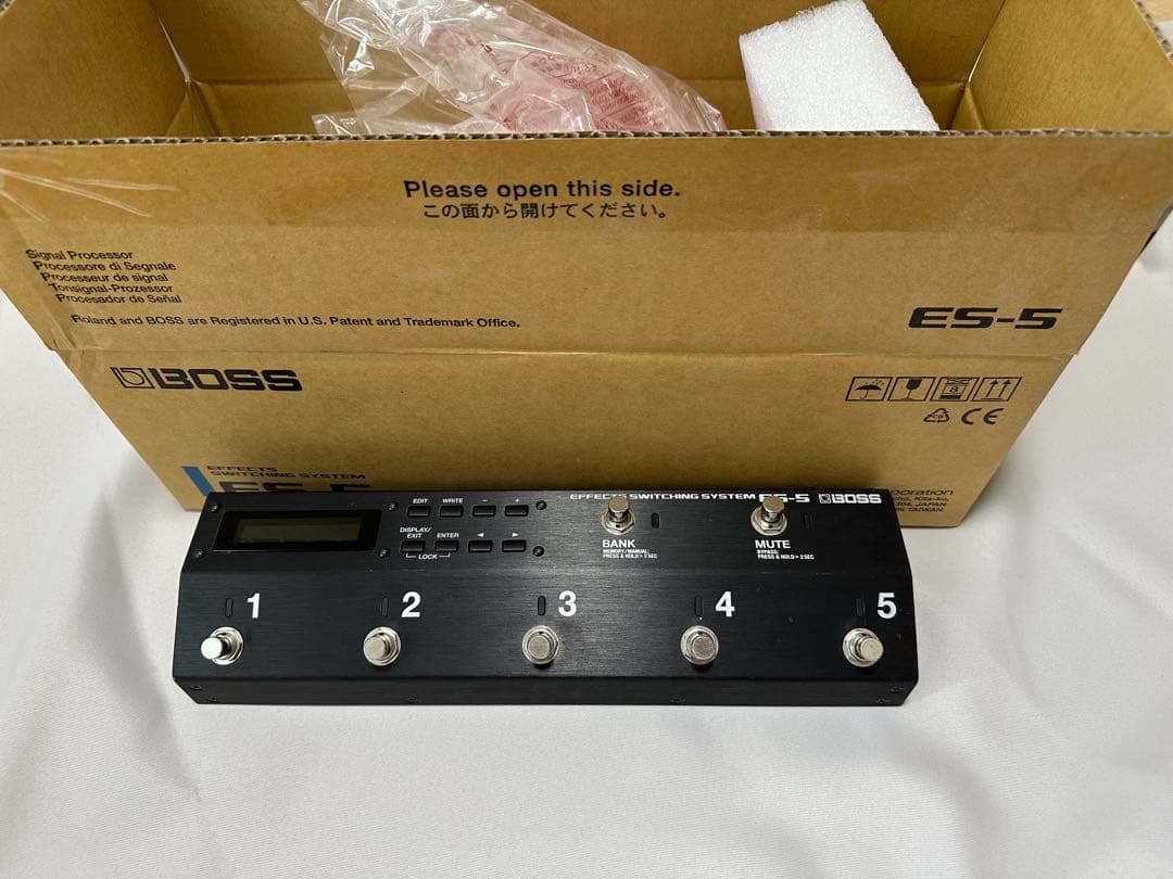 BOSS ES-5 (付属品、外箱全てあり)
