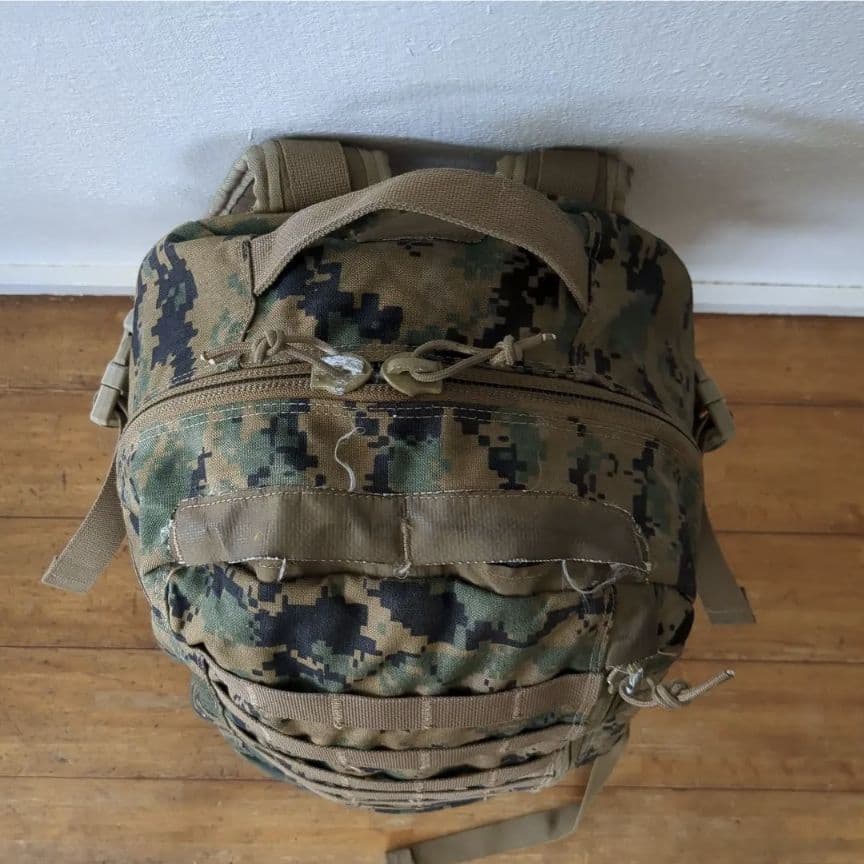 米軍実物　USMC 海兵隊　ARCTERYX アークテリクス　アサルトパック　①