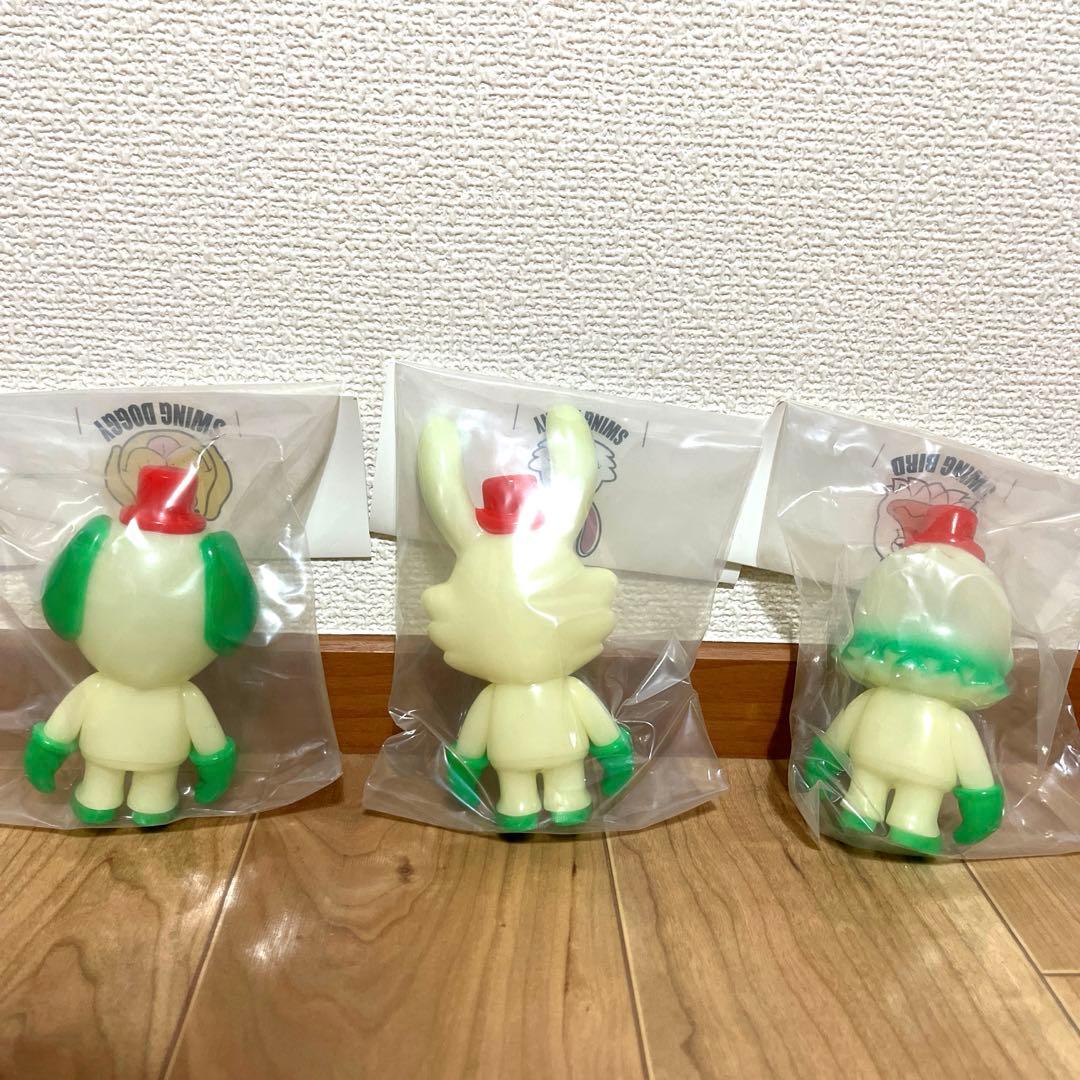 SWING TOYS 蓄光SWING BUNNY・DOGGY・BIRDセット