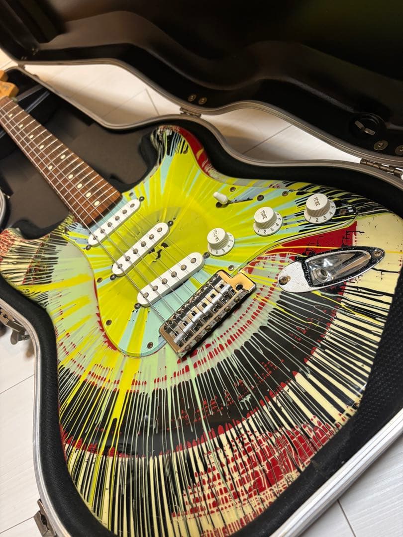【限定品】Fender ストラトキャスター