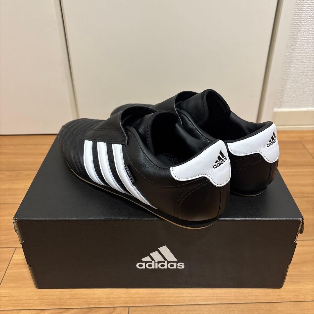 adidas テコンドー アディダスオリジナルス スニーカー 26.5cm