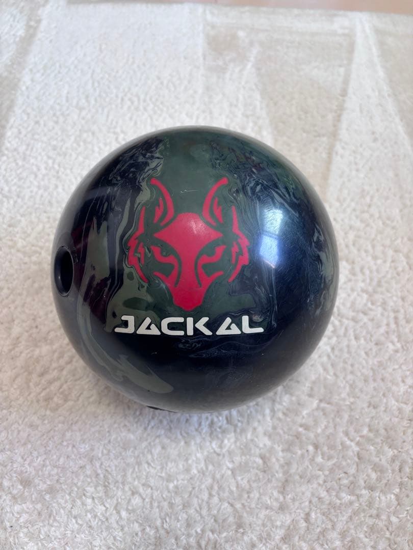 ゆ*ゃ様 MOTIV JACKAL ONYX ボウリングボール　値下げ可能