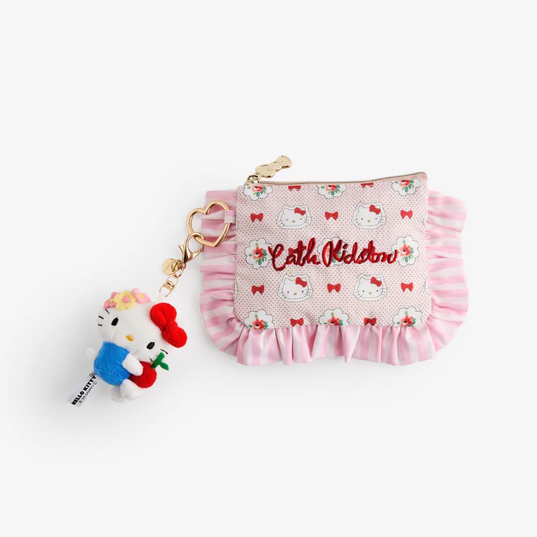 【新品】Cath Kidston × Hello Kitty ティッシュポーチ