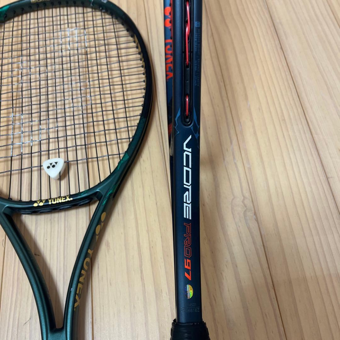 ノースコレクター 様　YONEX VCORE PRO 97 1本　紺色のみ