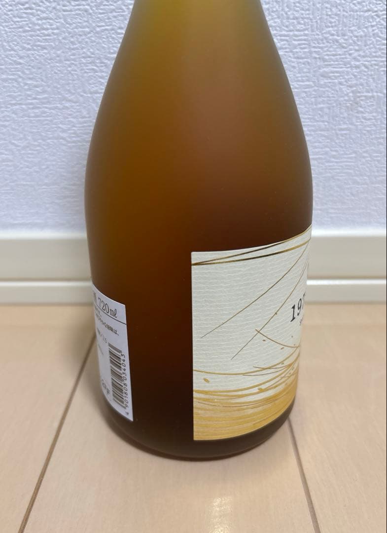 沢の鶴　1973年醸造　古酒　720ml